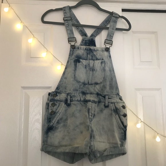 Forever 21 | Jeans | Acid Washed Overalls | Poshmark